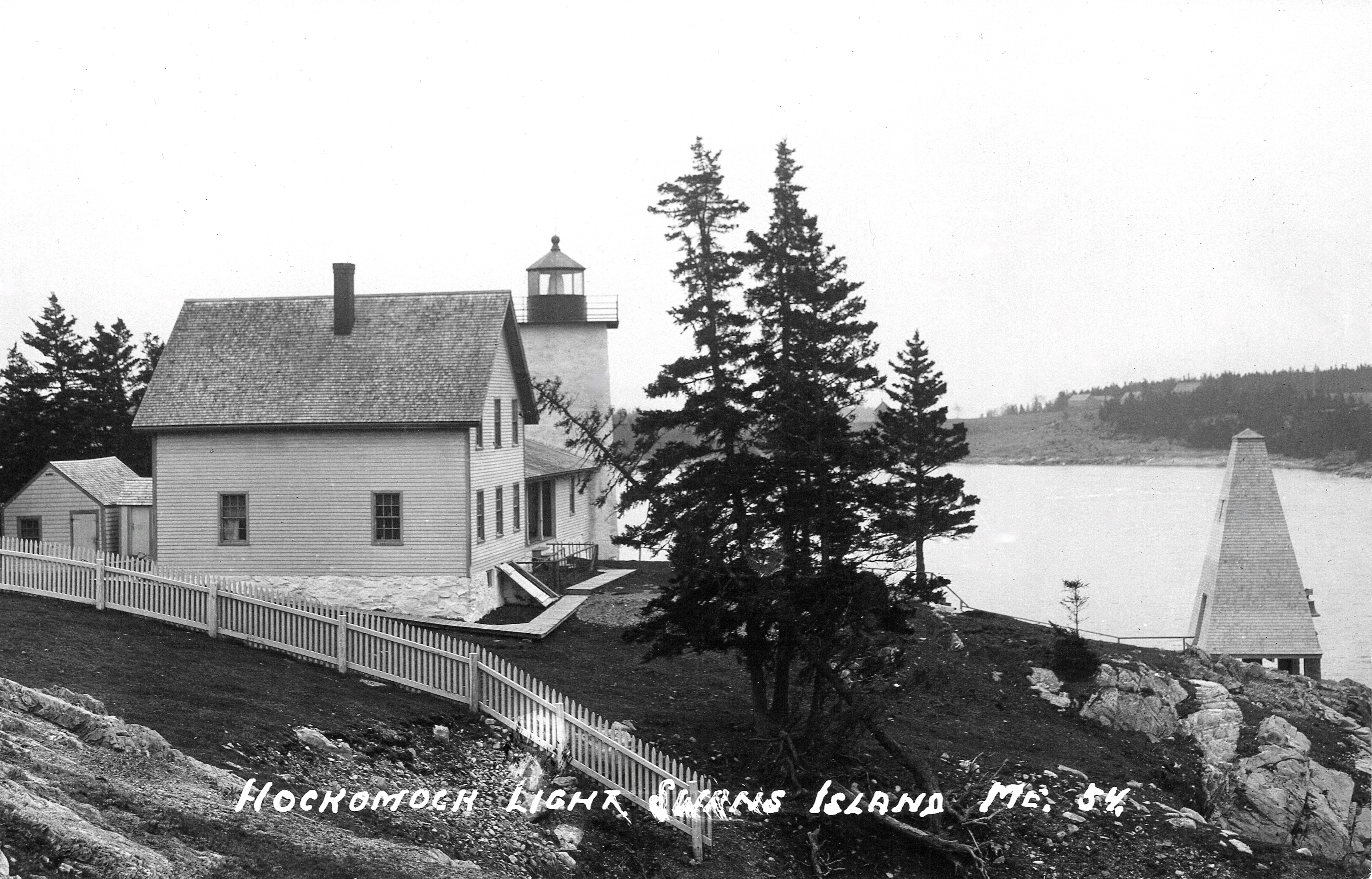 ‘Lighthouses of the North Atlantic Coast’ – Linda Osborne Cynowa